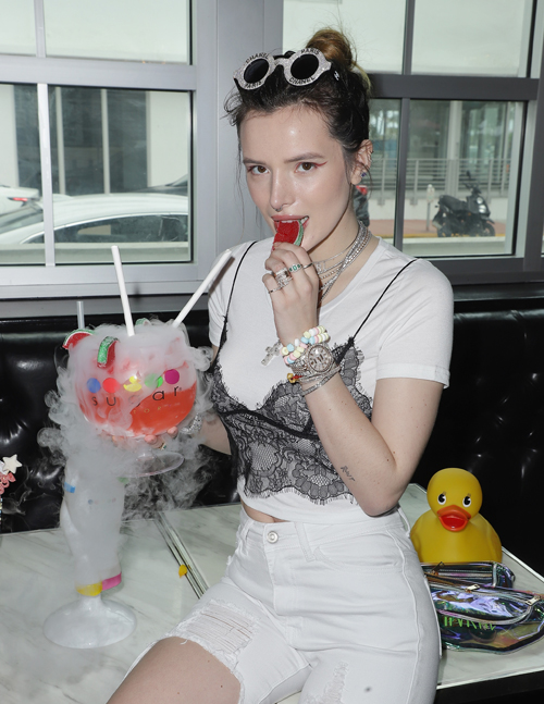 Bella Thorne – Sugar Factory